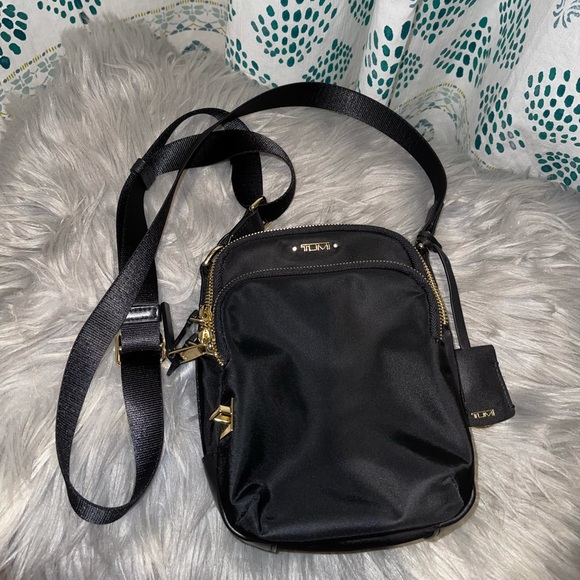 Tumi | Bags | Tumi Voyageur Ruma Travel Crossbody | Poshmark